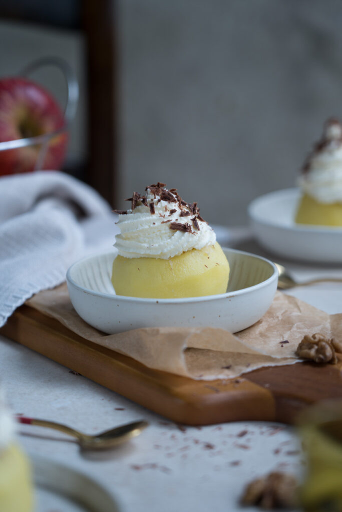Tufahije I gefüllte Äpfel mit Walnuss - www.glutenfreiumdiewelt.de